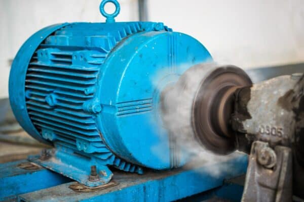11 common faults and repair methods for three-phase asynchronous motors