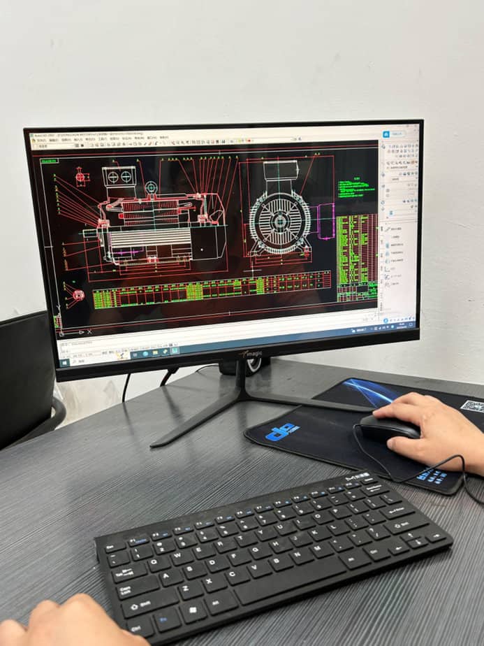 Euroacmotor - iecmotores.com